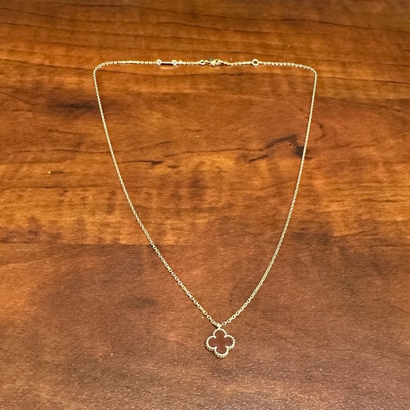 Van Cleef & Arpels | Jewelry | Authentic Van Cleef And Arpels Sweet ...